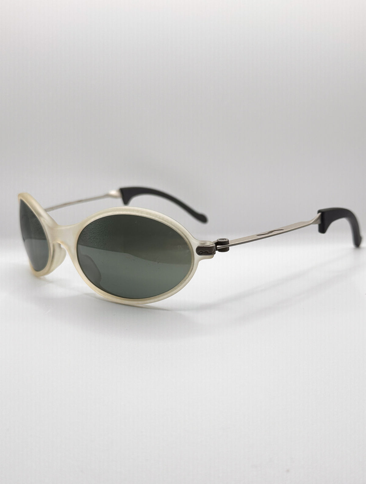 "Robo Style" 2000s | AZYR Specs